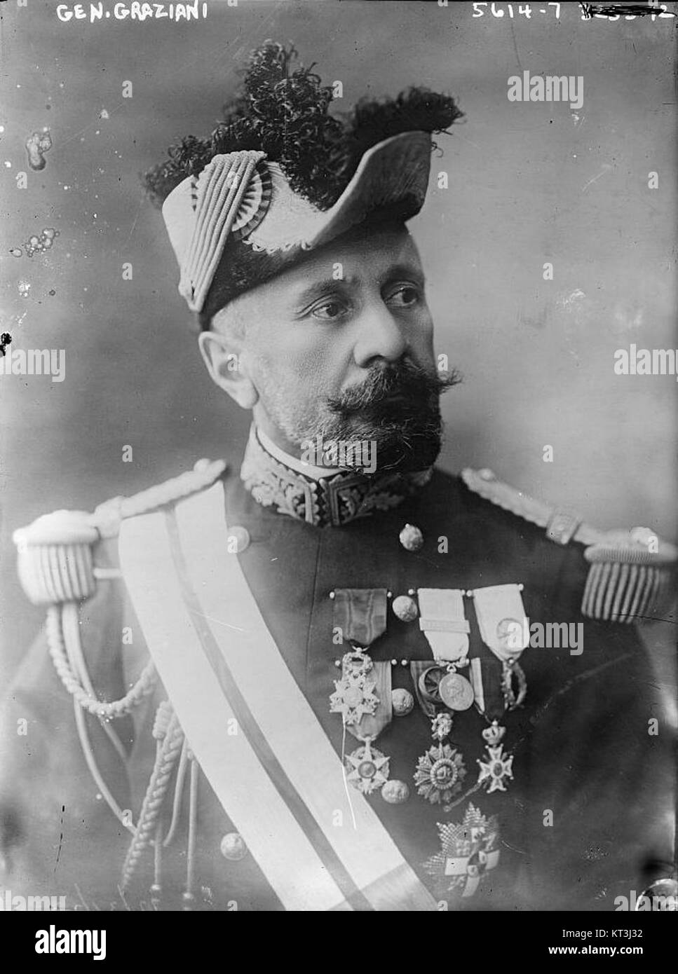 Le général Graziani était un officier militaire italien au début et au ...