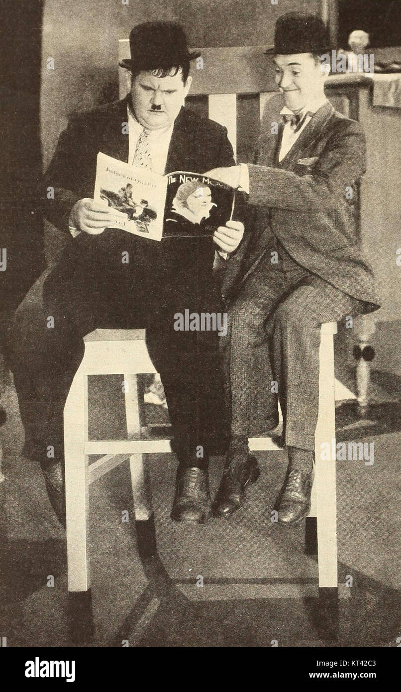 Laurel et Hardy, figures emblématiques du cinéma au début, sont ...