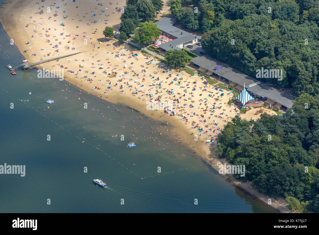 Halterner see mit seebad und seeterasse Banque de photographies et d ...