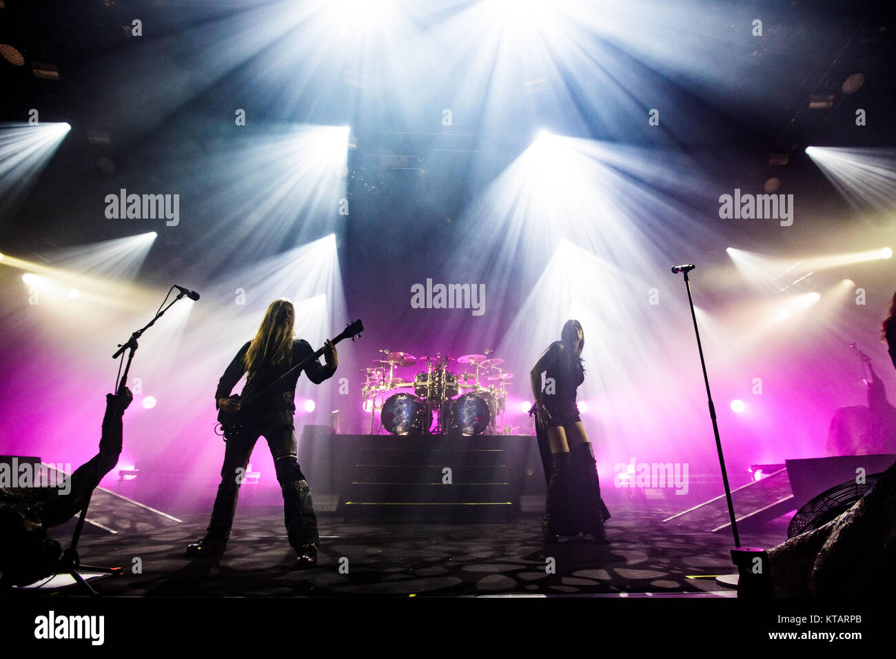 Nightwish singer marco hietala metal Banque de photographies et d ...