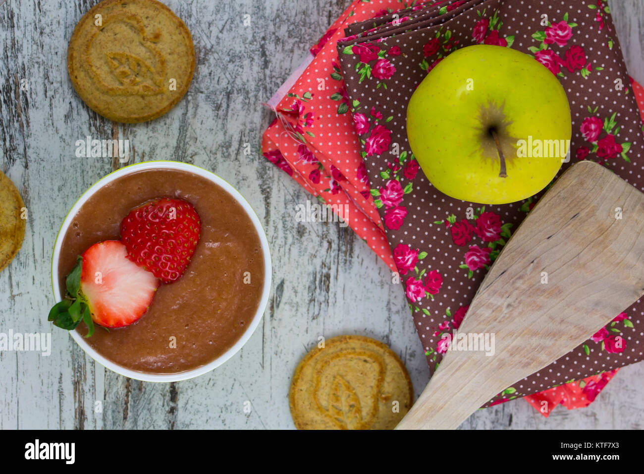 Purée de fruits Banque de photographies et d’images à haute résolution ...