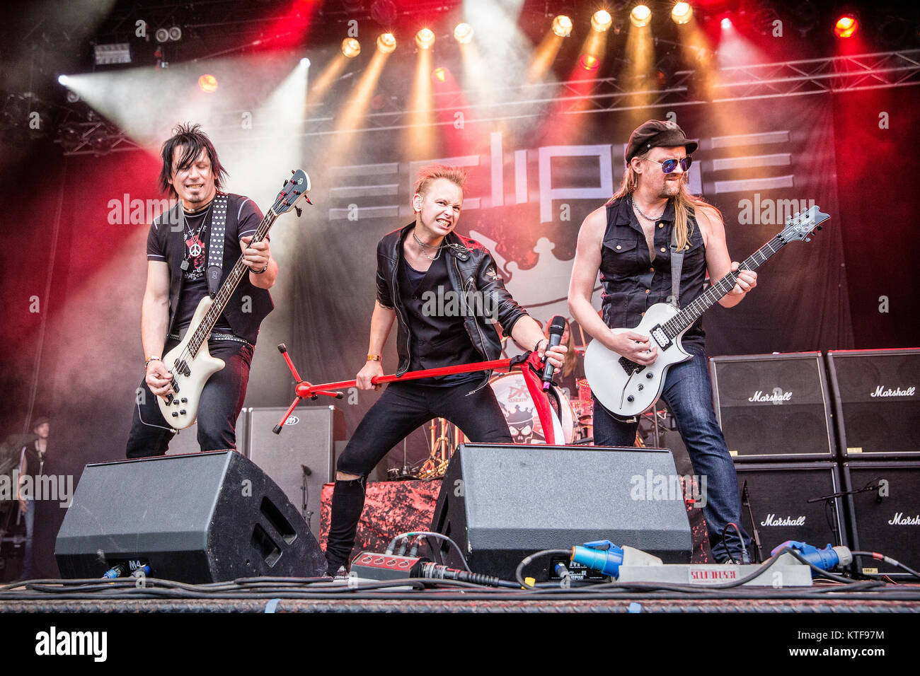 Eclipse band Banque de photographies et d’images à haute résolution - Alamy