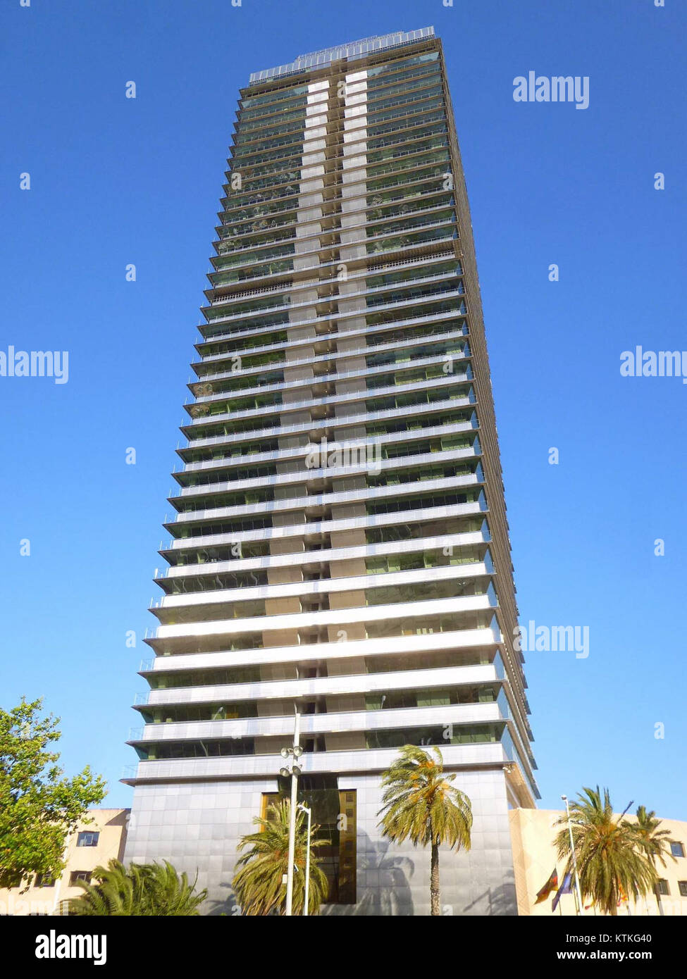 La Torre Mapfre est un gratte-ciel important de Barcelone, en Espagne ...