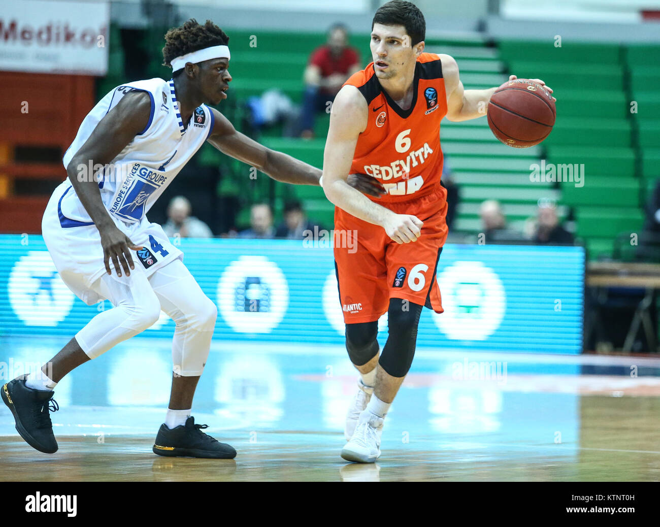 Sylvain francisco Banque de photographies et d’images à haute ...