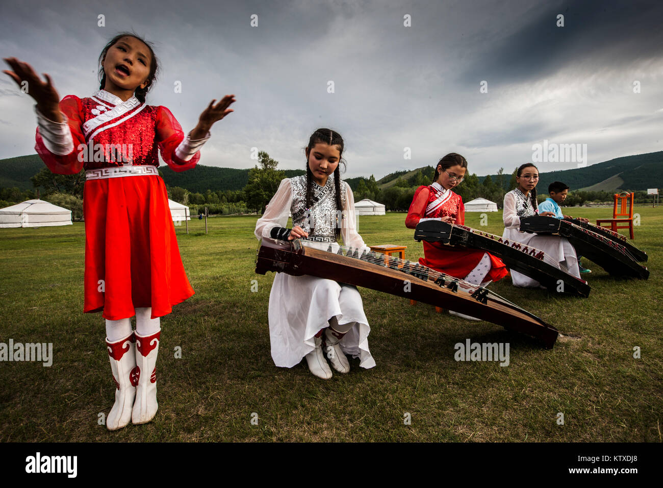 Camp ciel de lapis Banque de photographies et d’images à haute ...