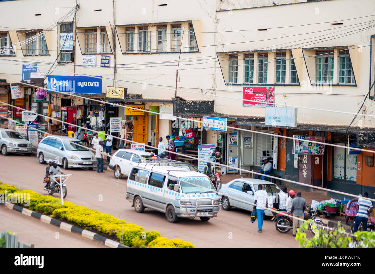 Entebbe road Banque de photographies et d’images à haute résolution - Alamy