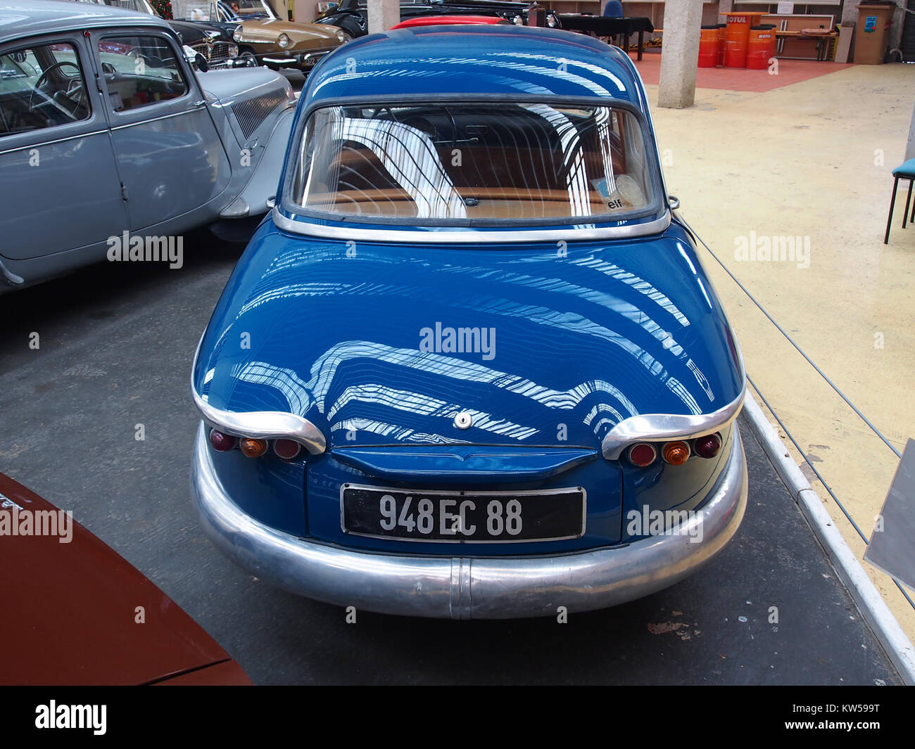 Panhard pl17 Banque de photographies et d’images à haute résolution - Alamy