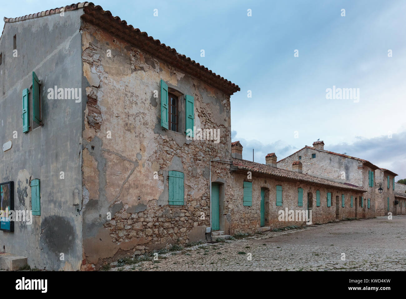 Les bâtiments historiques et l'architecture à l'ancienne caserne du ...