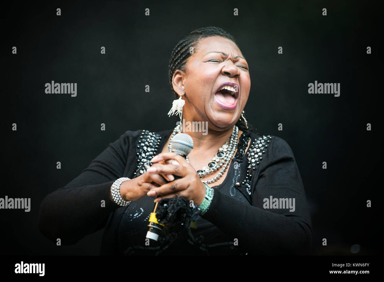 Boney m singer Banque de photographies et d’images à haute résolution ...