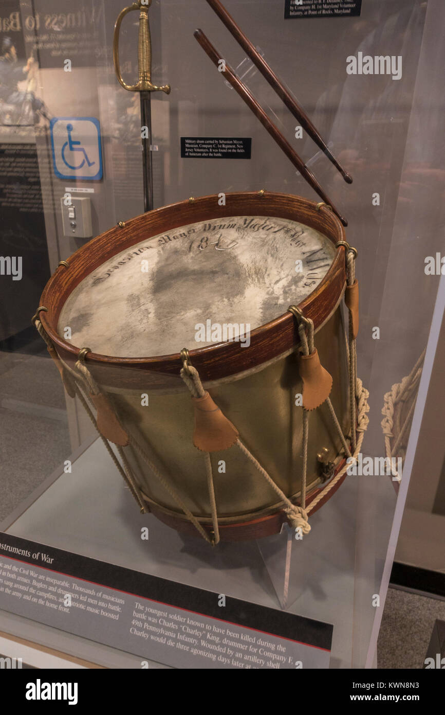 Tambour Militaire Banque d'image et photos - Alamy