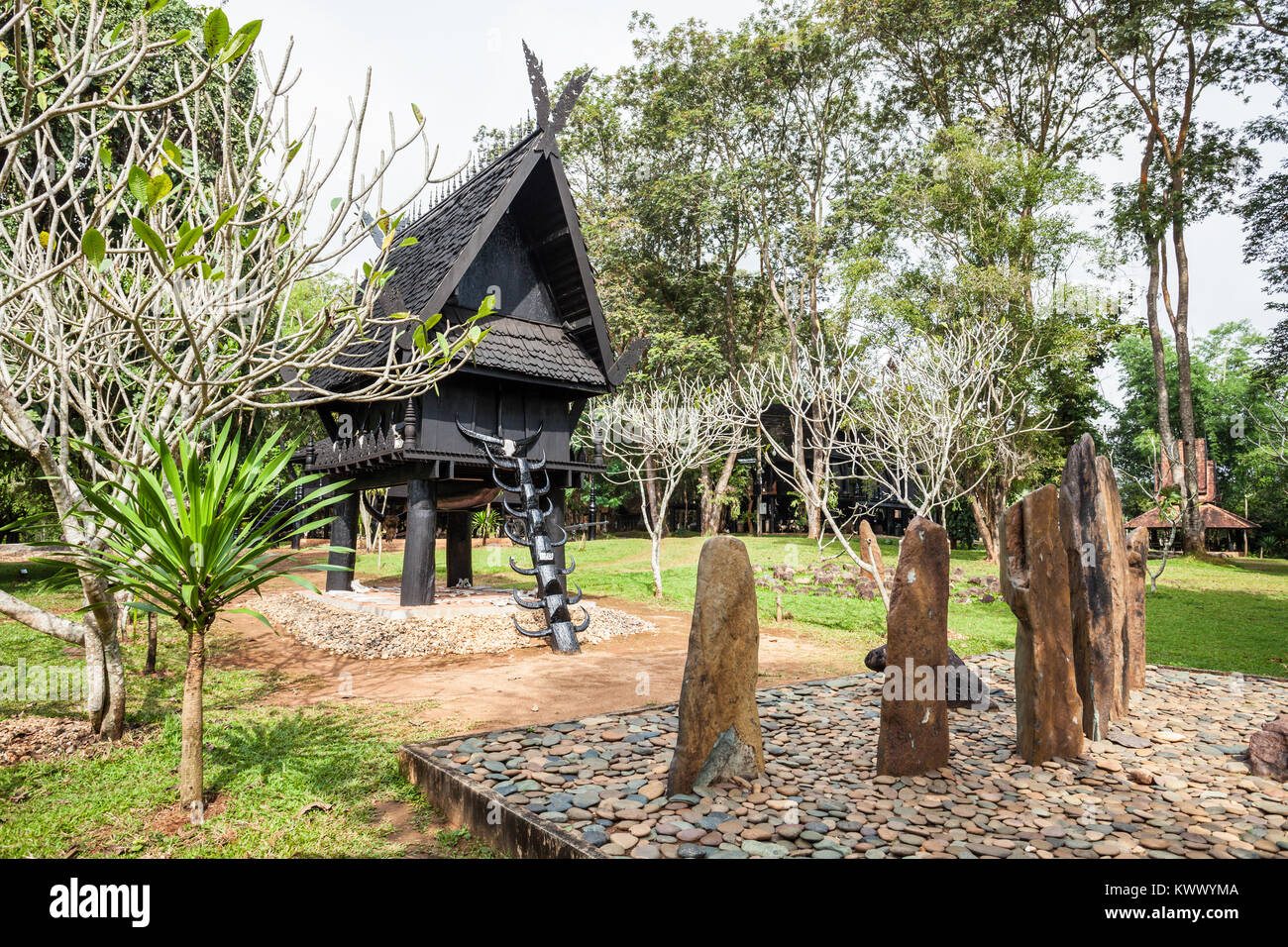 Temple noir Banque de photographies et d’images à haute résolution - Alamy