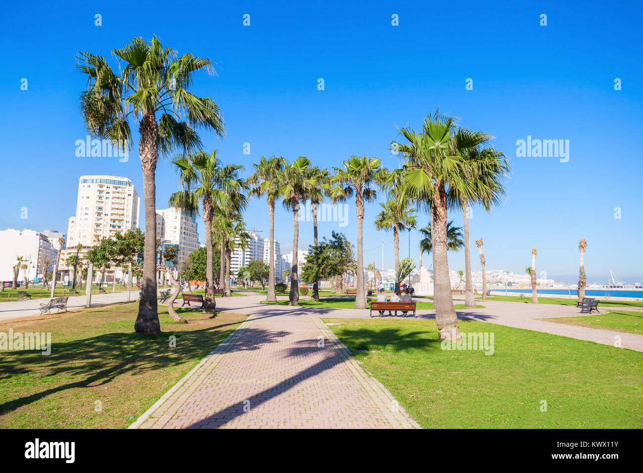 Front de mer de Tanger, Maroc. Tanger est une ville importante dans le ...
