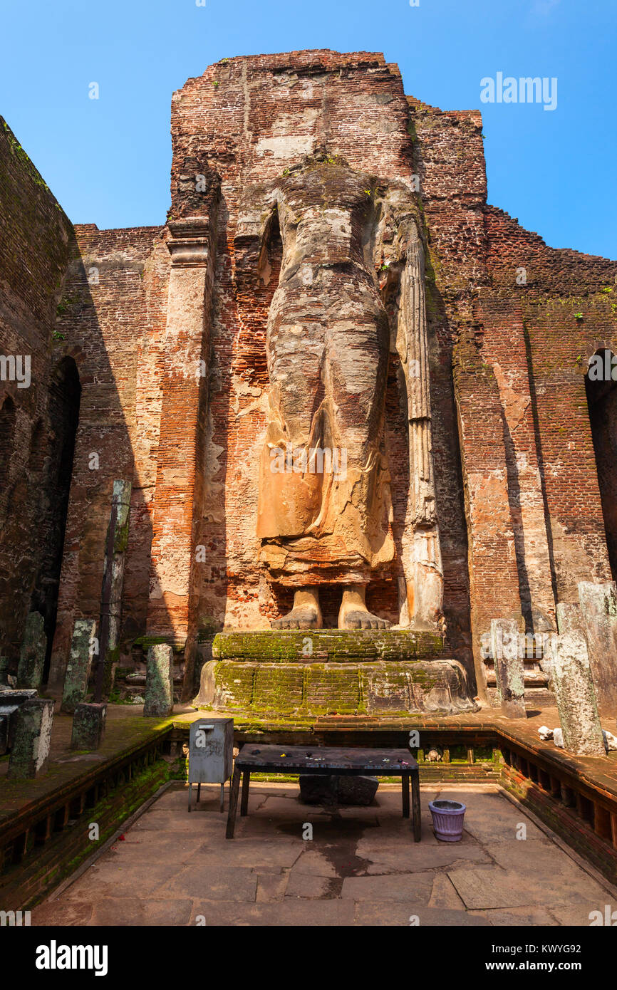 Polonnaruwa Lankathilaka Image House est une image du Bouddha ...