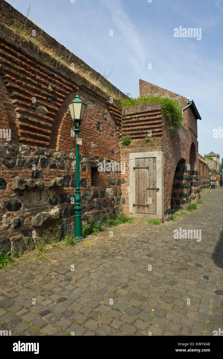 Stadt zons Banque de photographies et d’images à haute résolution - Alamy