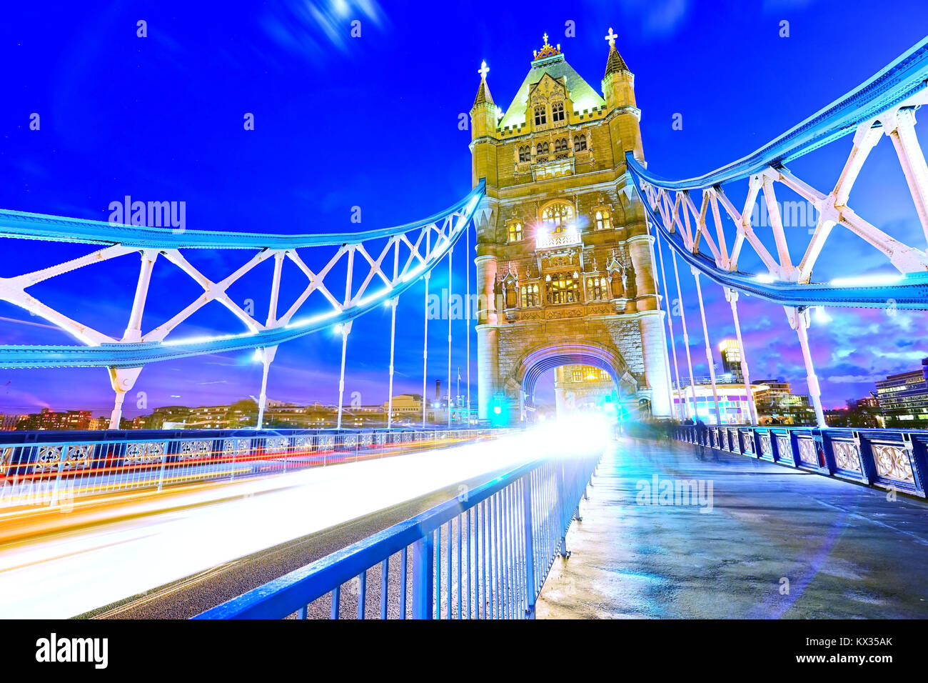 Porte Sentier Banque d'image et photos - Alamy