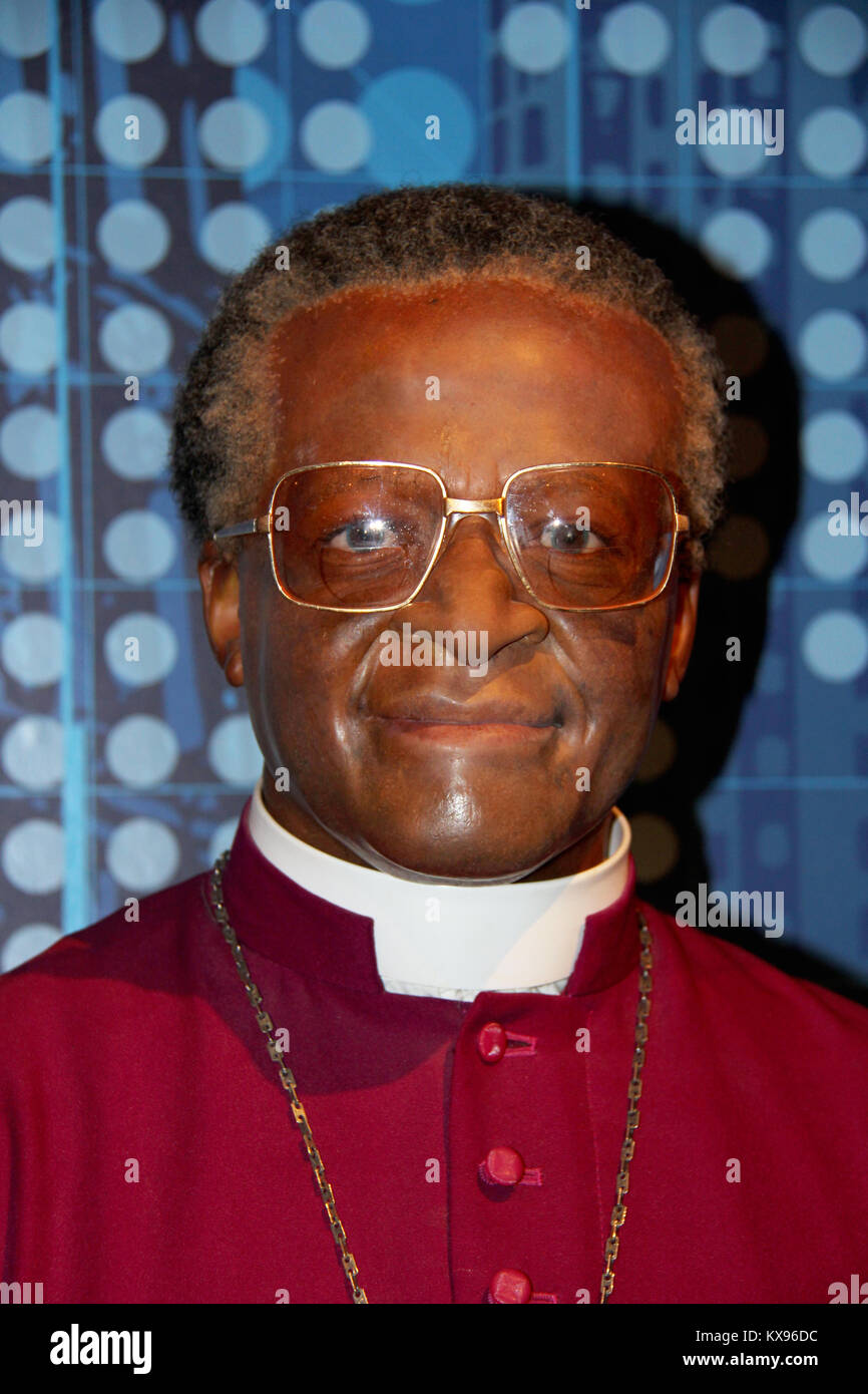 Desmond tutu statue Banque de photographies et d’images à haute ...