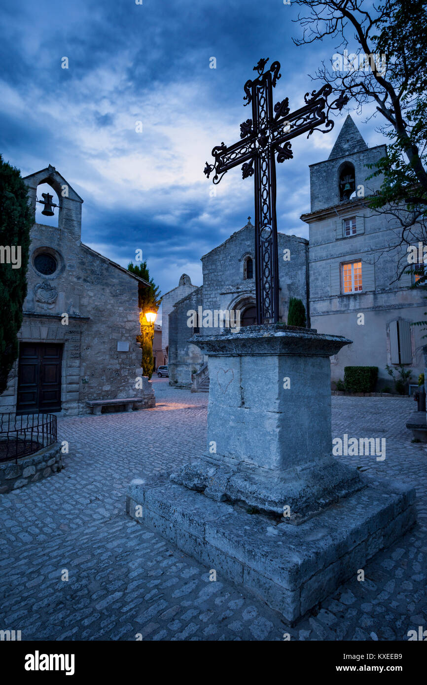 Croix en fer forgé Banque de photographies et d’images à haute ...