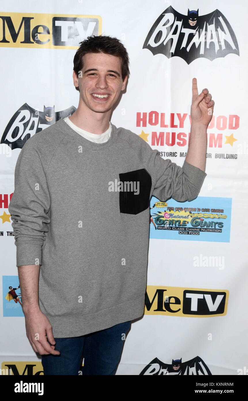 HOLLYWOOD, CA - le 10 janvier : Mason Guccione à l 'Batman Batman et ...