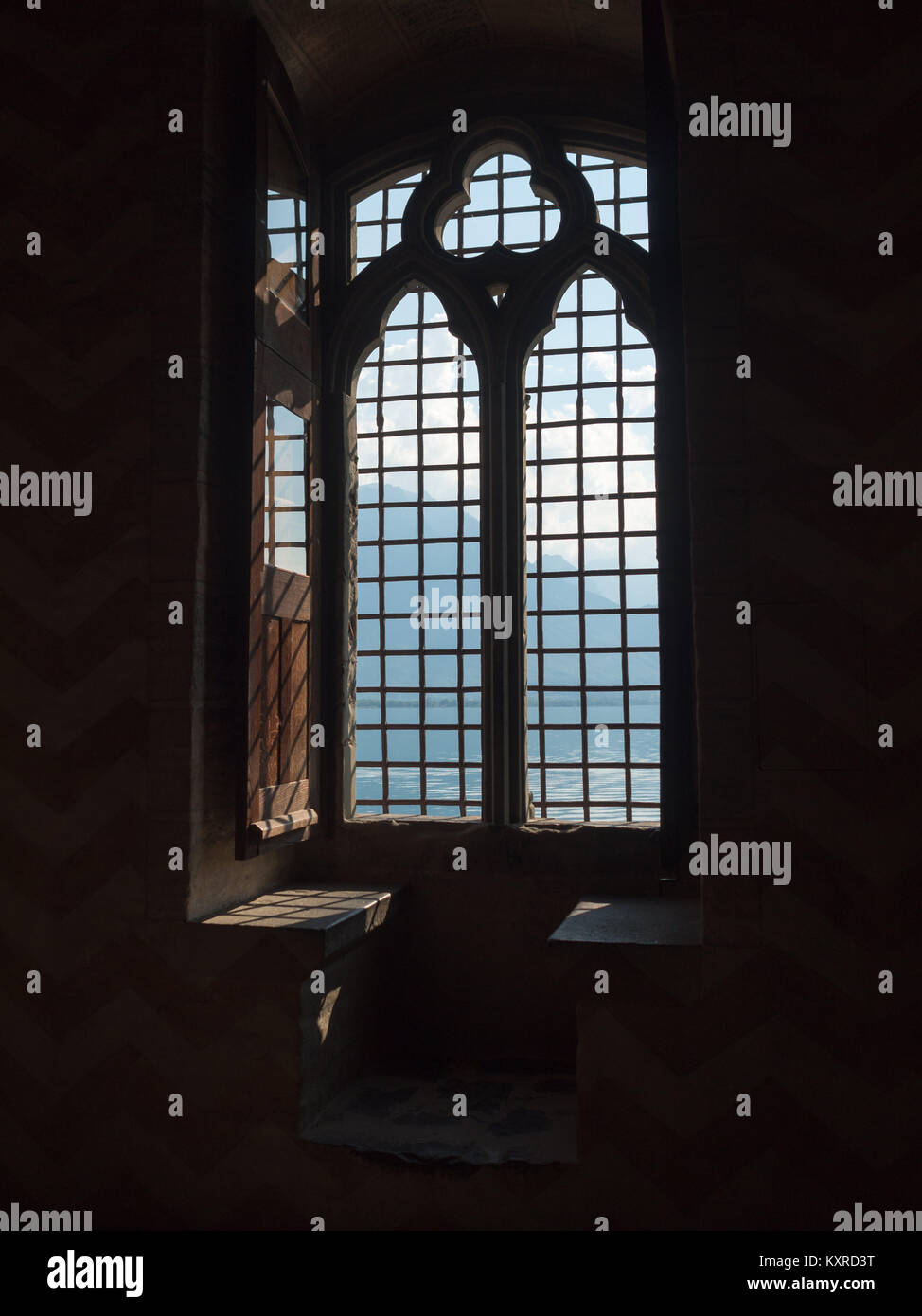 Medieval house window interior Banque de photographies et d’images à ...