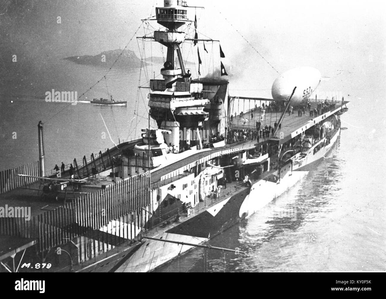 Hms furious Banque de photographies et d’images à haute résolution - Alamy