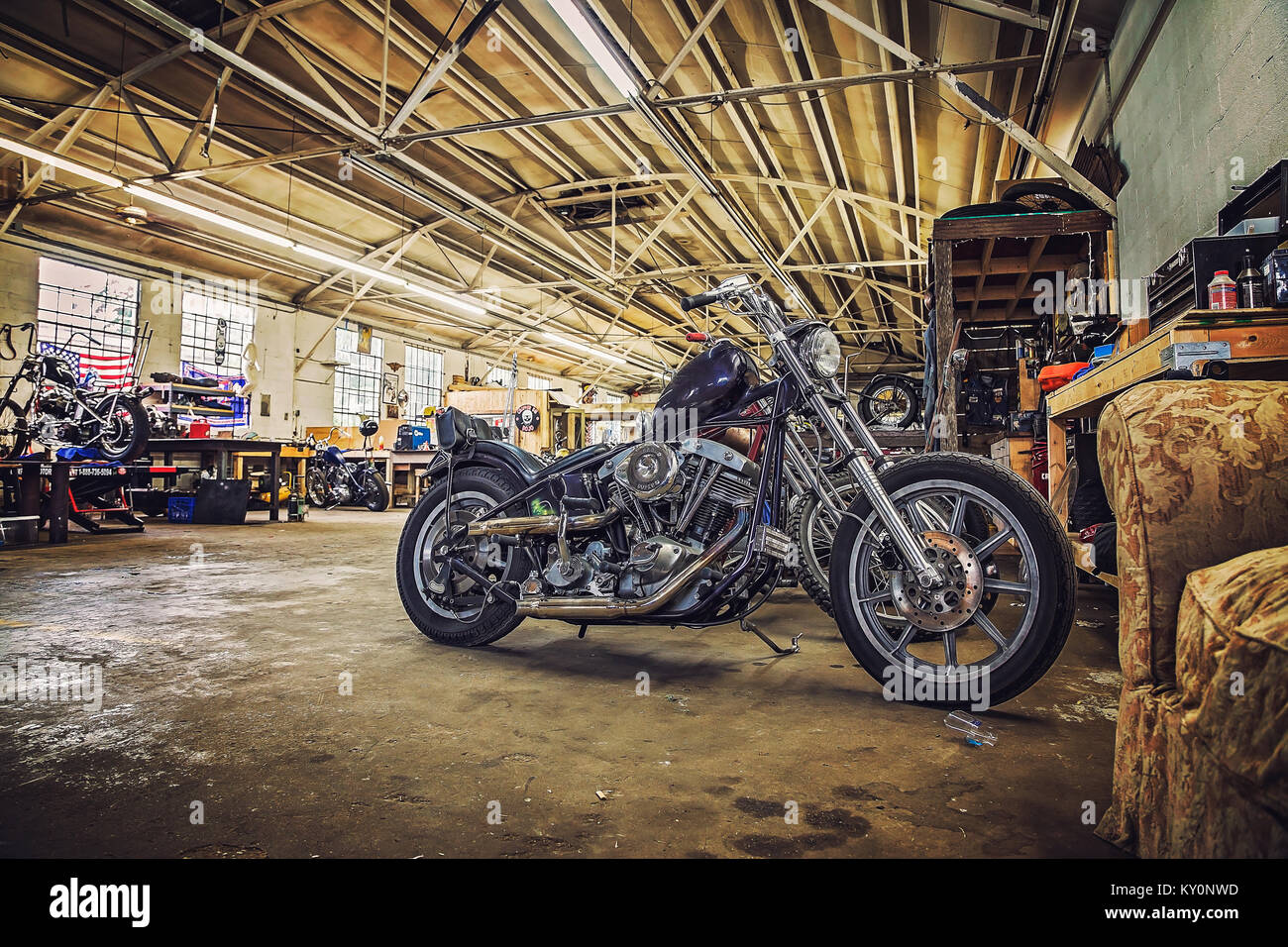 Motorcycle vintage shop Banque de photographies et d’images à haute ...