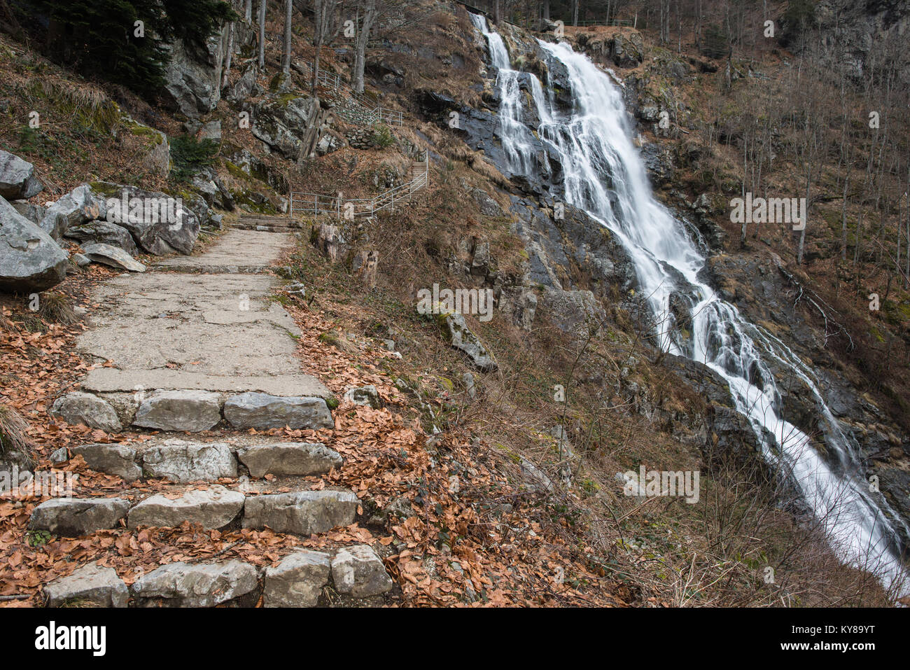 Cascade de todtnau Banque de photographies et d’images à haute ...