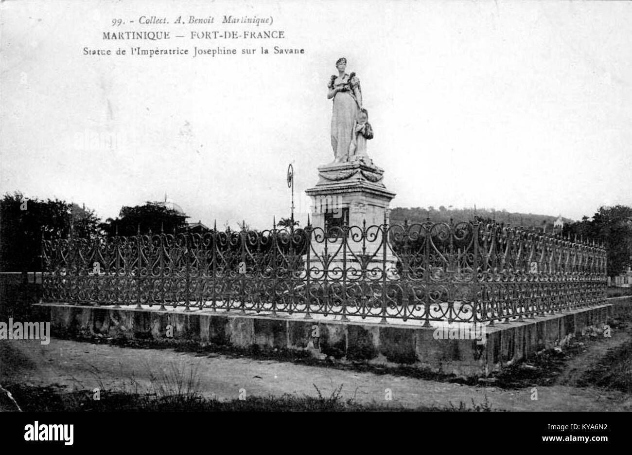 Josephine statue Banque de photographies et d’images à haute résolution ...