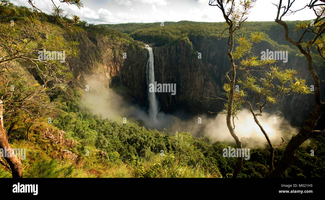 Girringun national park Banque de photographies et d’images à haute ...