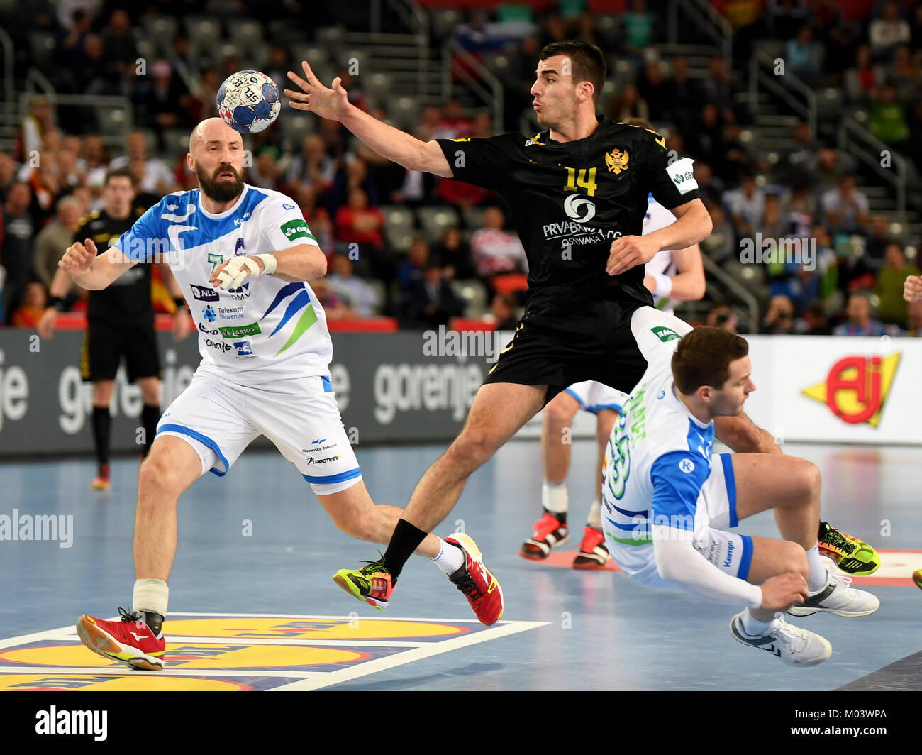 Milos vujovic Banque de photographies et d’images à haute résolution ...