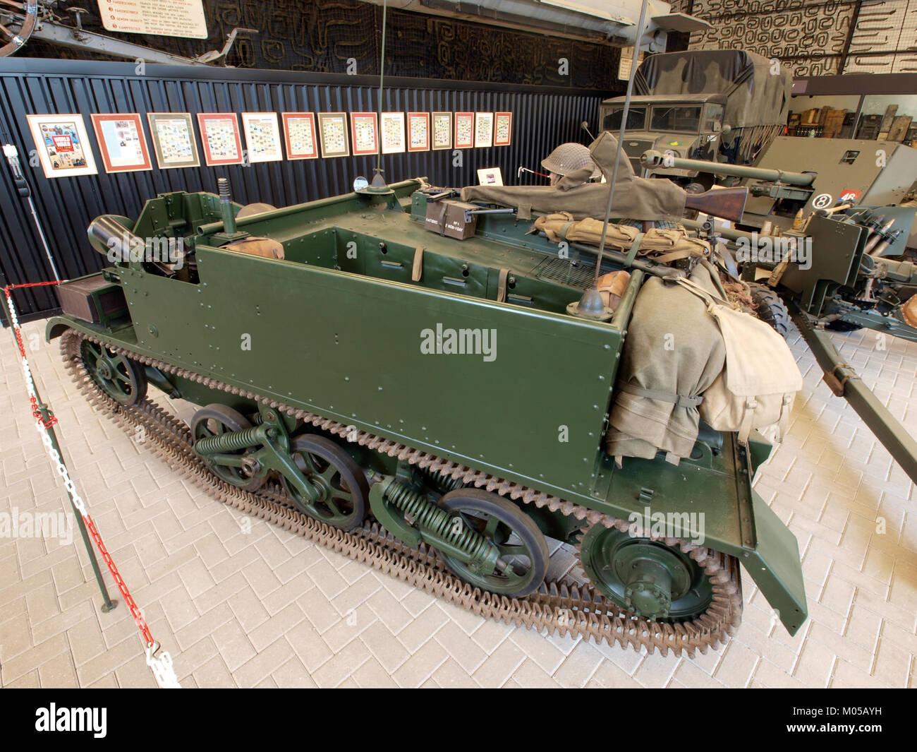 Bren carrier Banque de photographies et d’images à haute résolution - Alamy