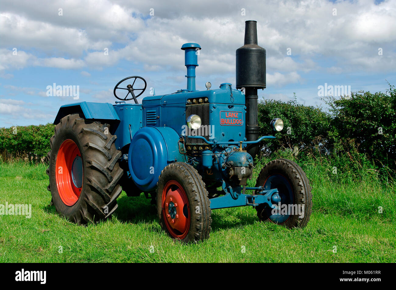 Vintage lanz tractor Banque de photographies et d’images à haute ...