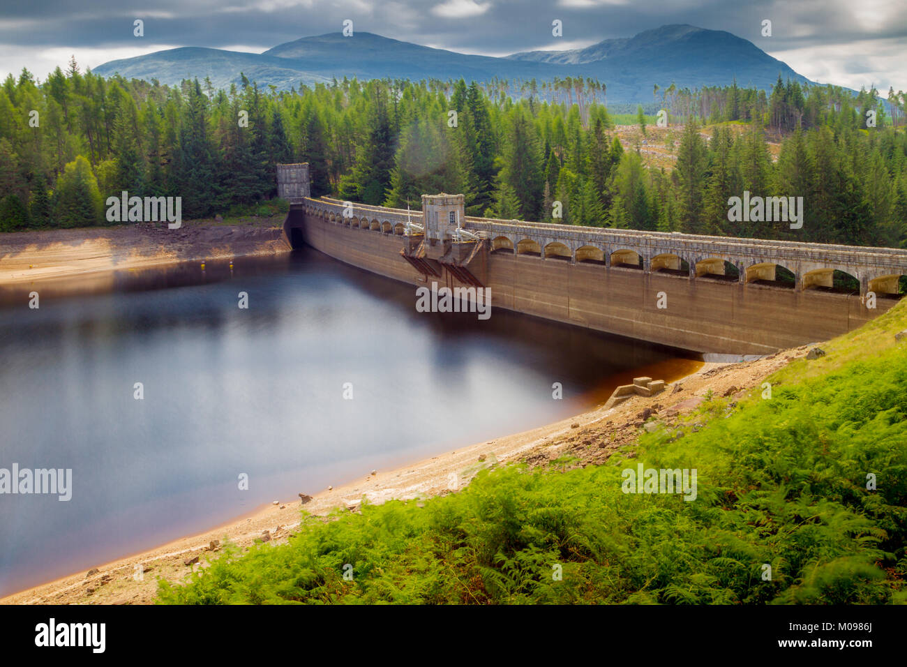 Barrage de laggan Banque de photographies et d’images à haute ...