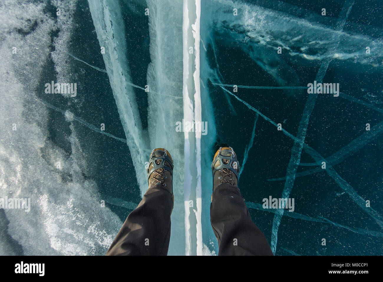 Poisson avec des jambes humaines Banque de photographies et d’images à ...