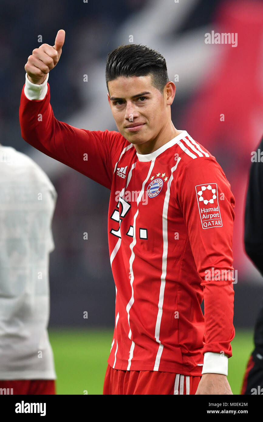 James Rodriguez Fc Bayern Banque d'image et photos - Alamy