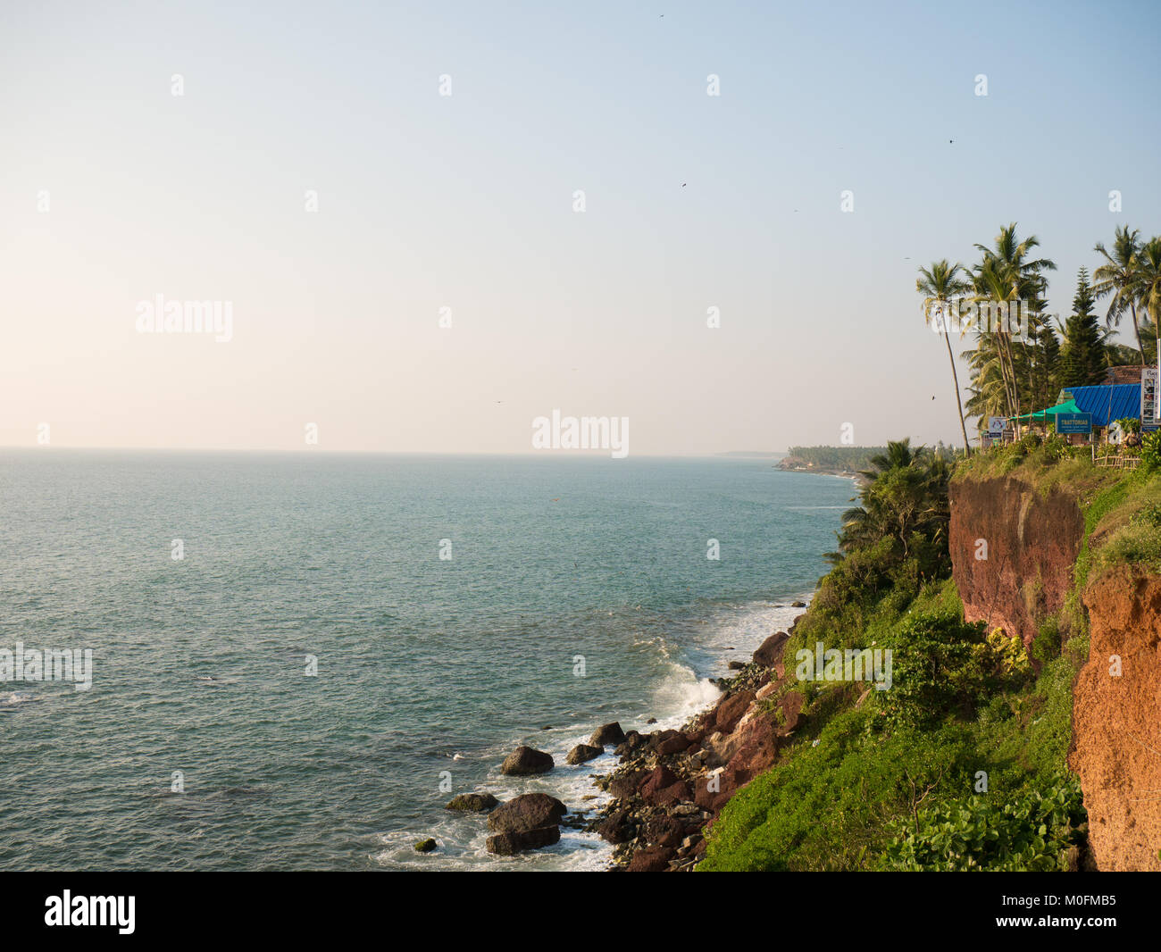 Plage de varkala Banque de photographies et d’images à haute résolution ...