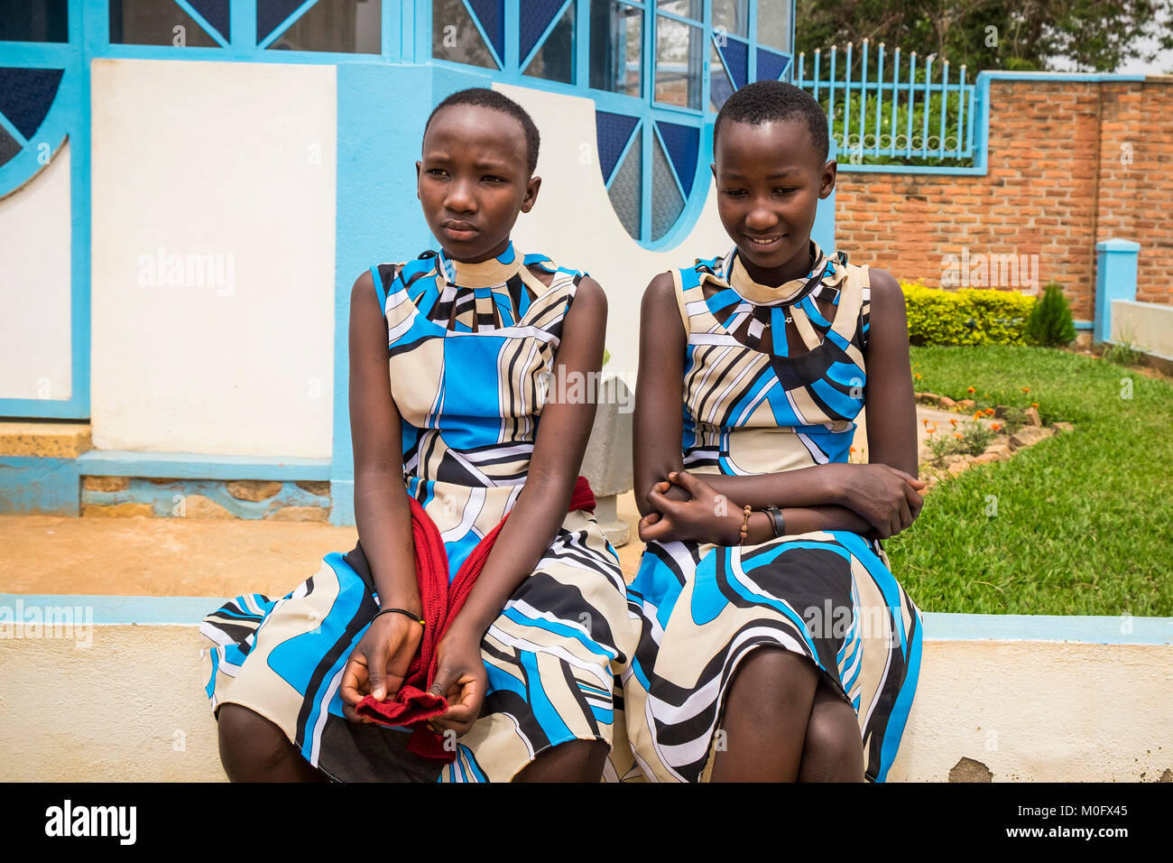 Filles rwandaises Banque de photographies et d’images à haute ...
