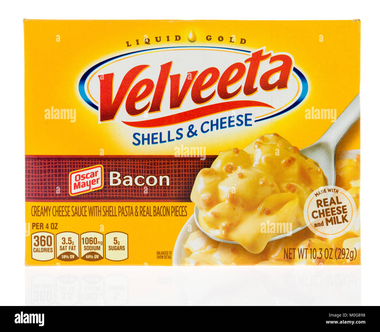 Kraft macaroni cheese box isolated Banque de photographies et d’images ...
