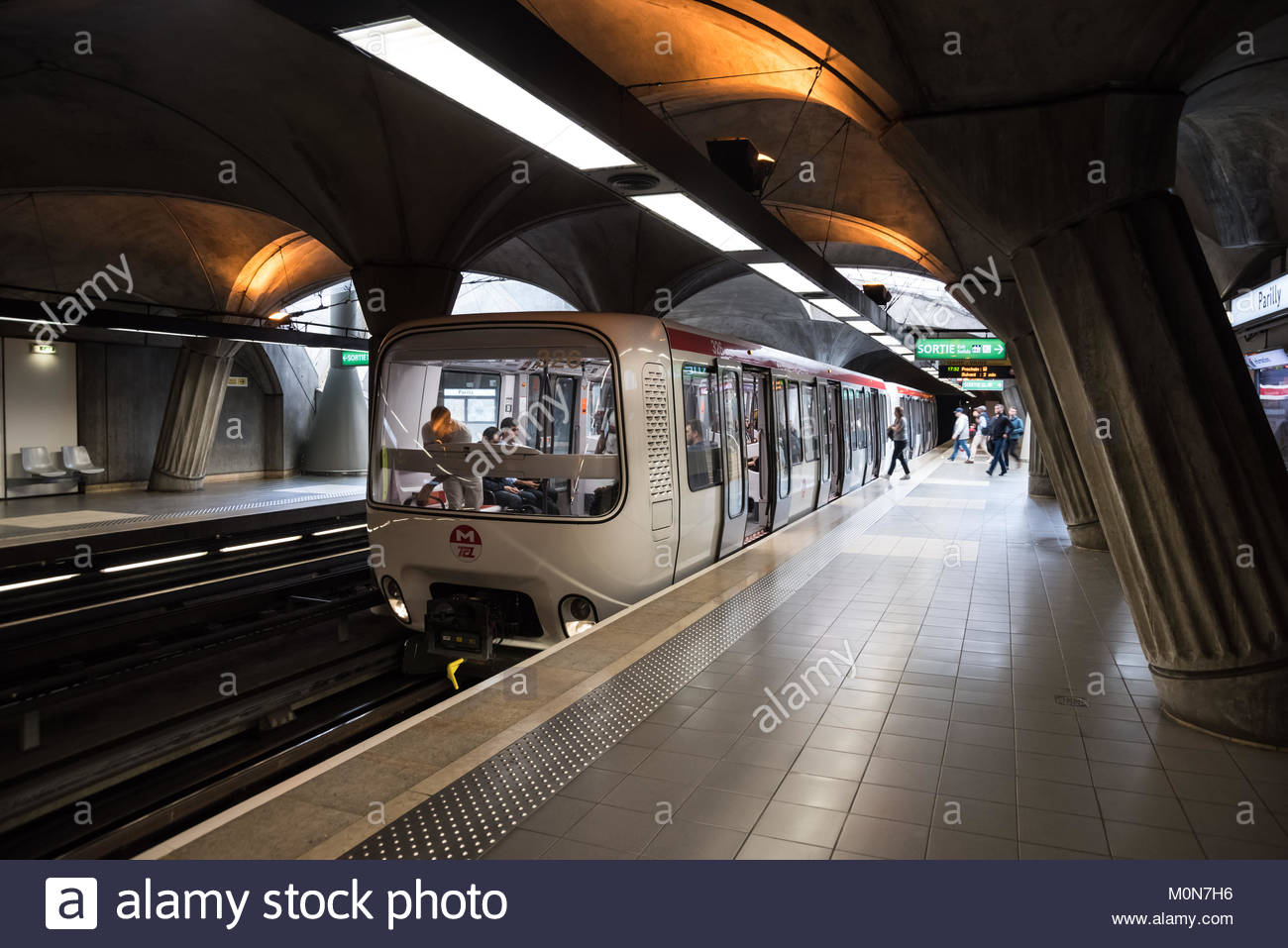 Metro Lyon Banque d'image et photos - Alamy