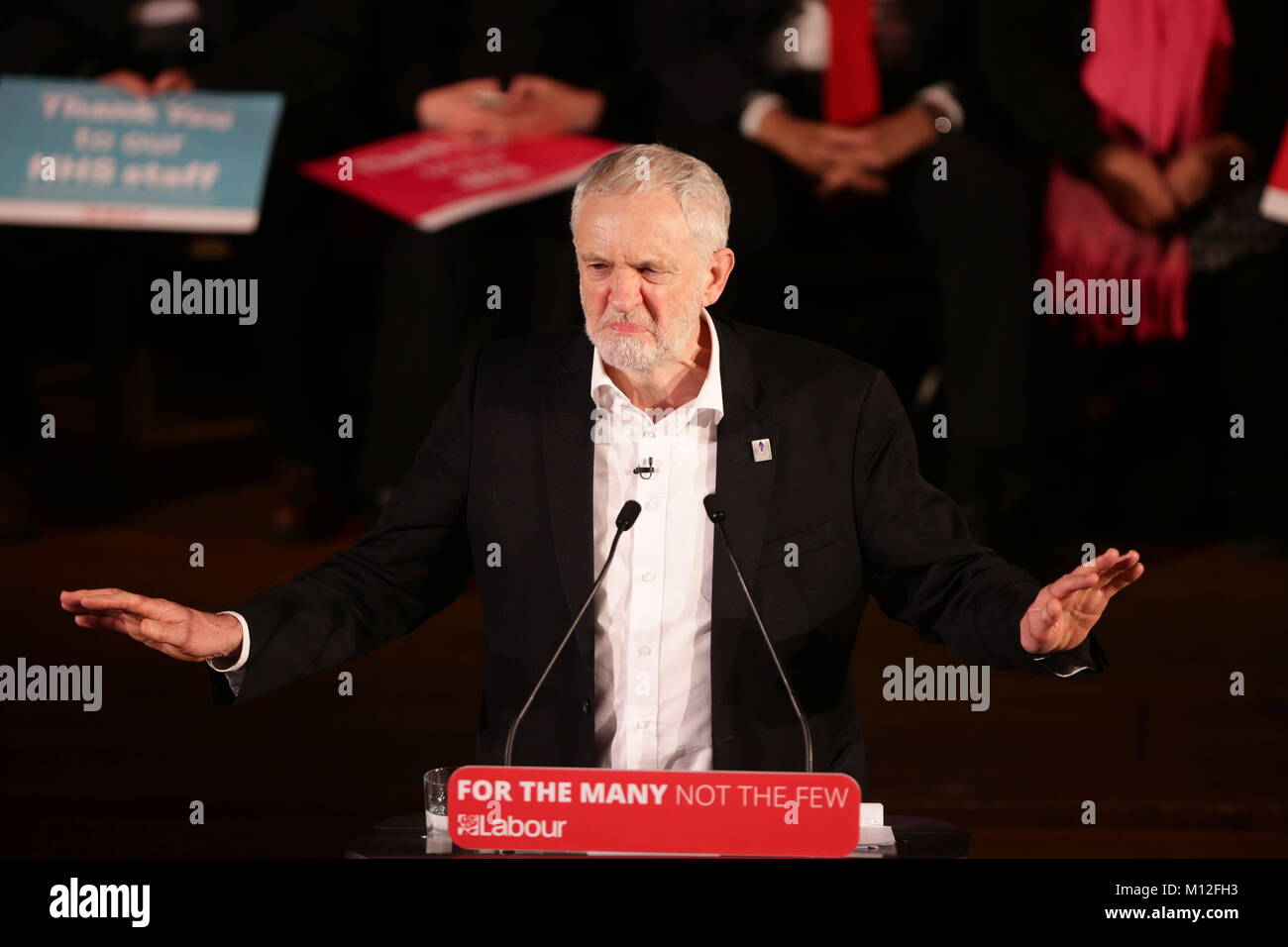 Membres nhs pendant Banque de photographies et d’images à haute ...