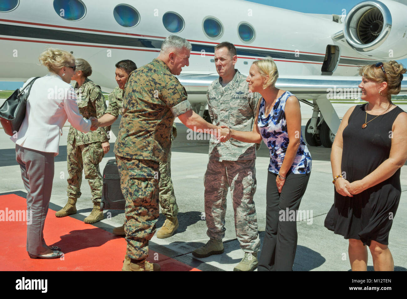 Commandant adjoint de la Marine Corps Le général Glenn M. Walters ...