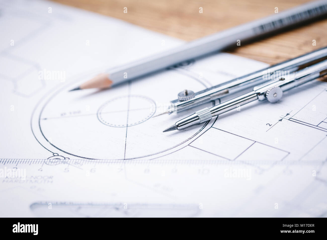 Dessins d'architecture. Rouleaux d'impression et d'architecte et d'un ...