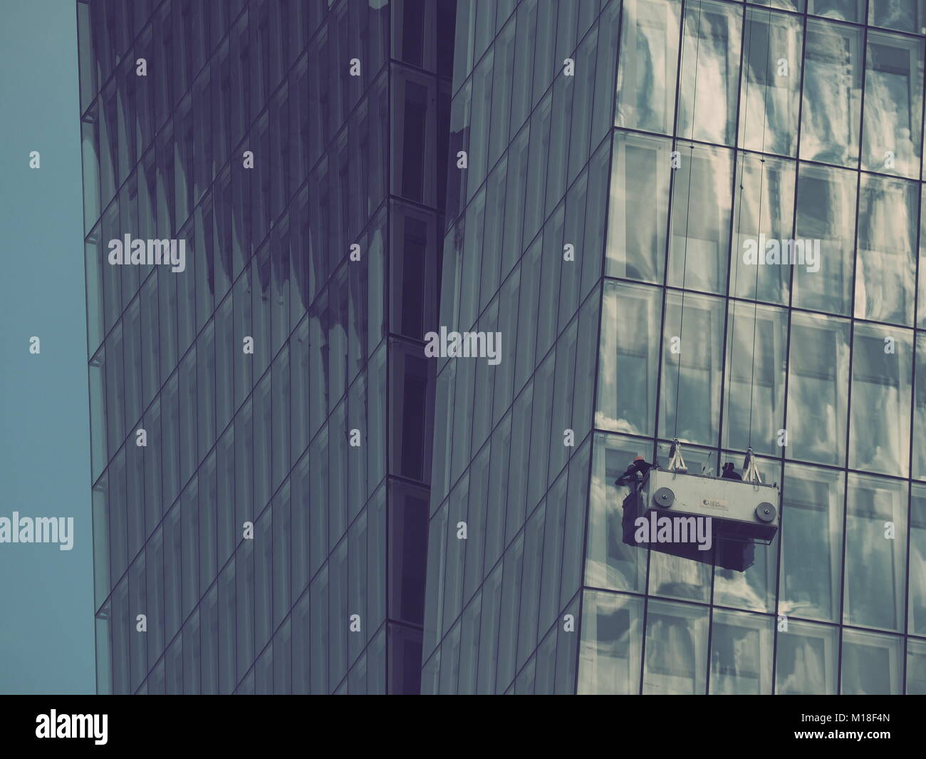 Mur rideau en verre Banque de photographies et d’images à haute ...