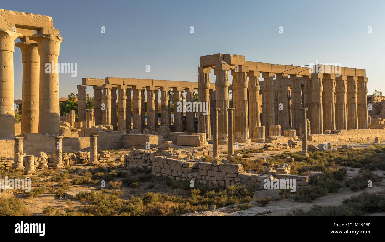Luxor temple Banque de photographies et d’images à haute résolution - Alamy