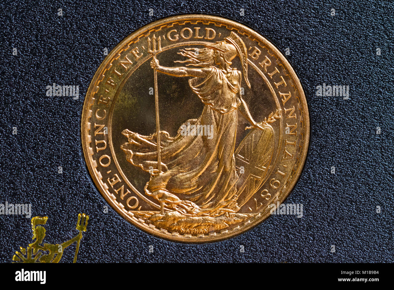 Une once d'or Banque de photographies et d’images à haute résolution ...