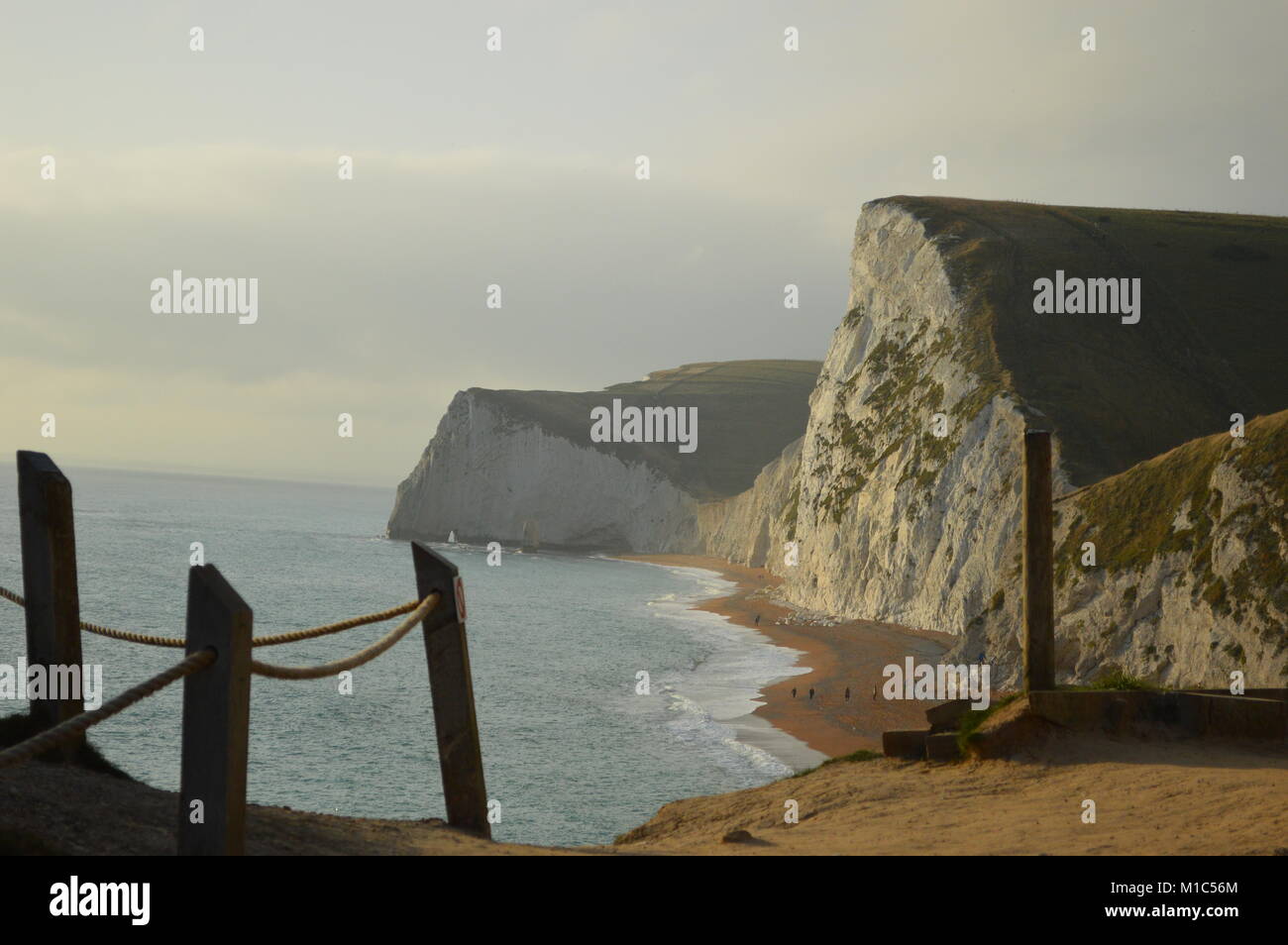 Homme de guerre bay durdle door Banque de photographies et d’images à ...