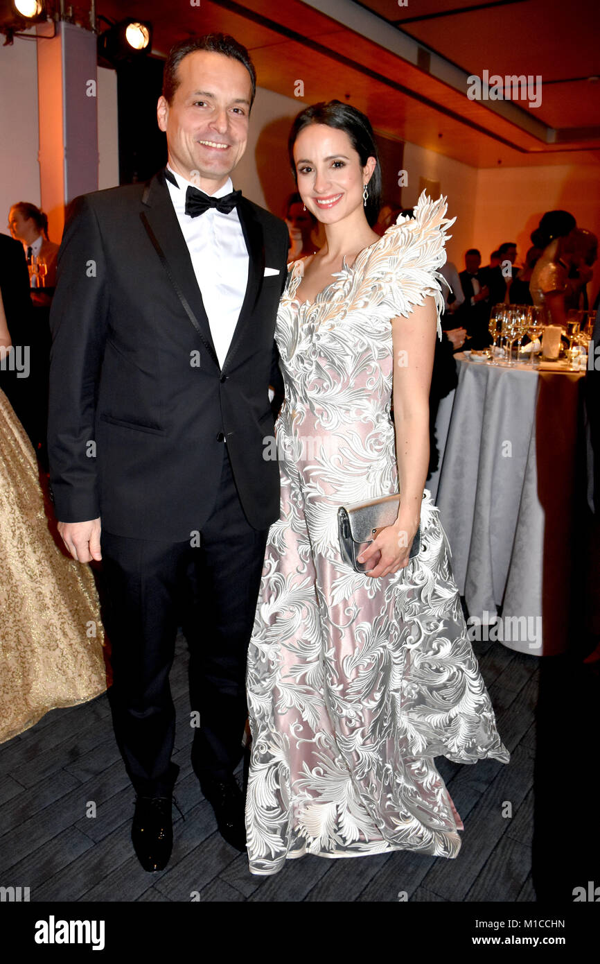 Stephanie Stumph Schauspielerin mit Bruder Thomas Stumph Photo Stock ...