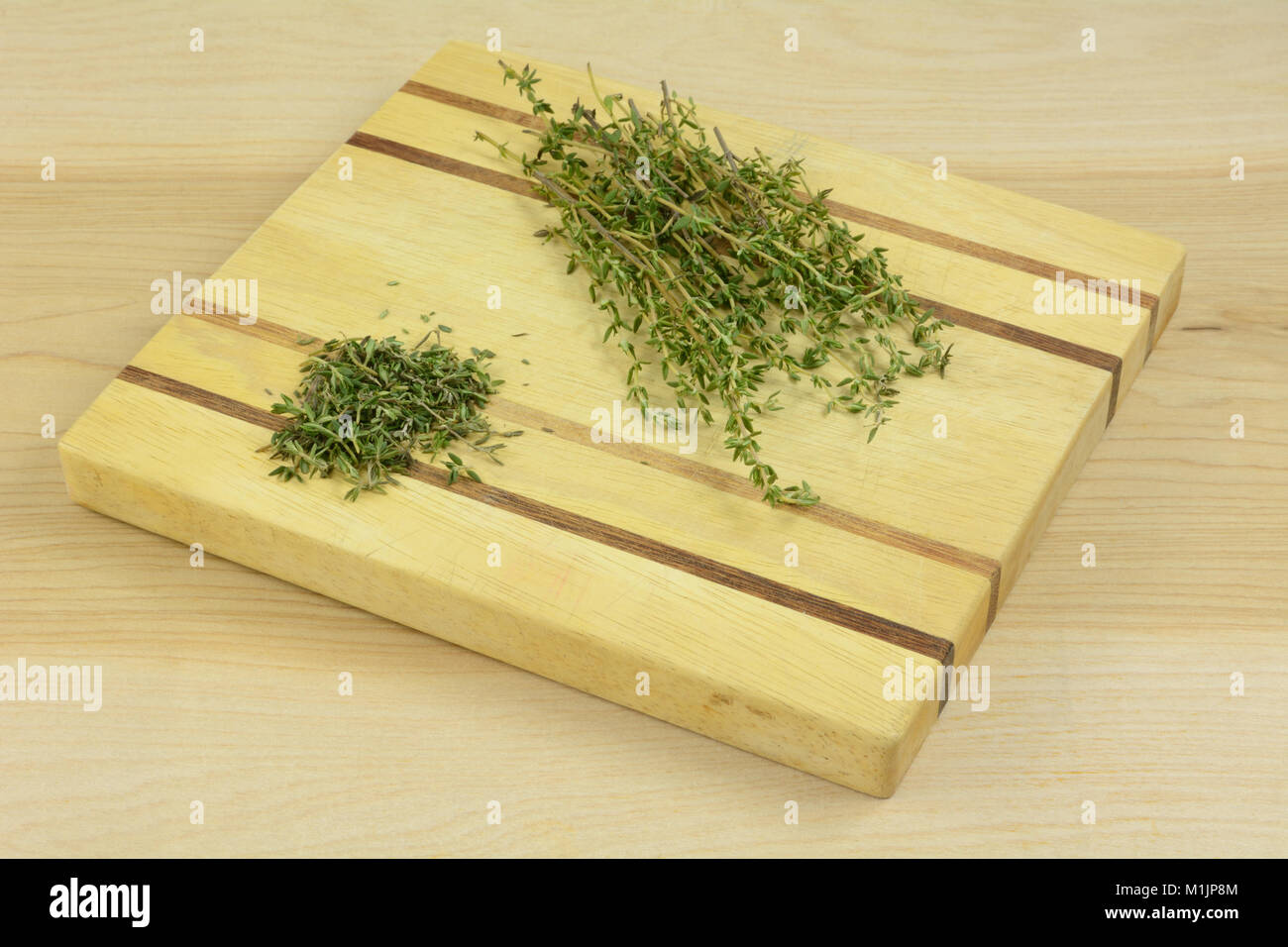 Feuilles de thym Banque de photographies et d’images à haute résolution - Alamy