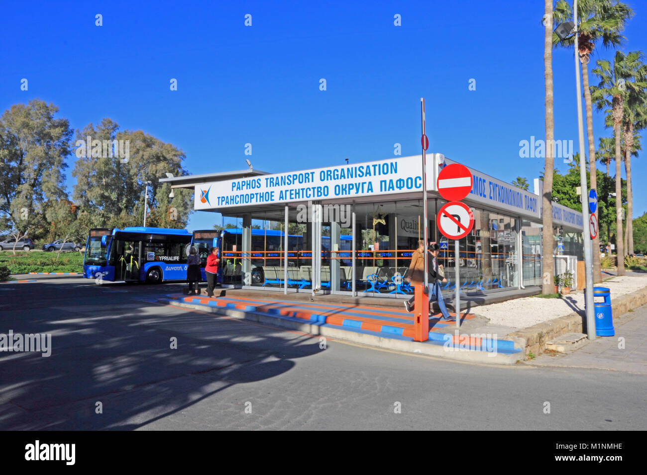 Paphos en bus Banque de photographies et d’images à haute résolution ...