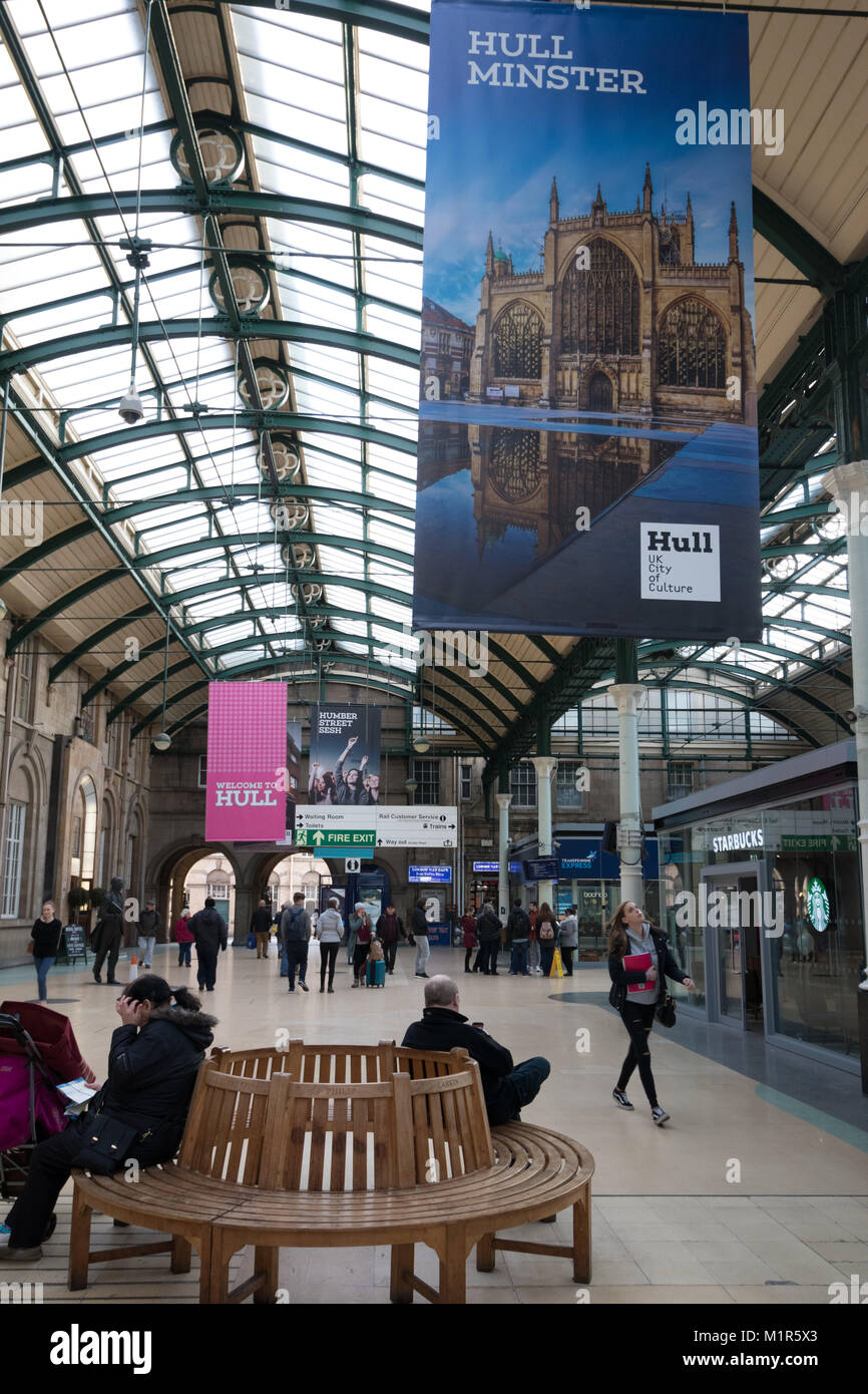 La gare de Hull Paragon Interchange à Hull Photo Stock - Alamy