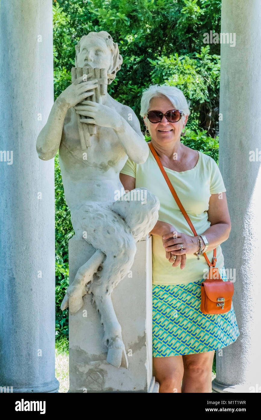 Dieu pan god statue sculpture Banque de photographies et d’images à ...